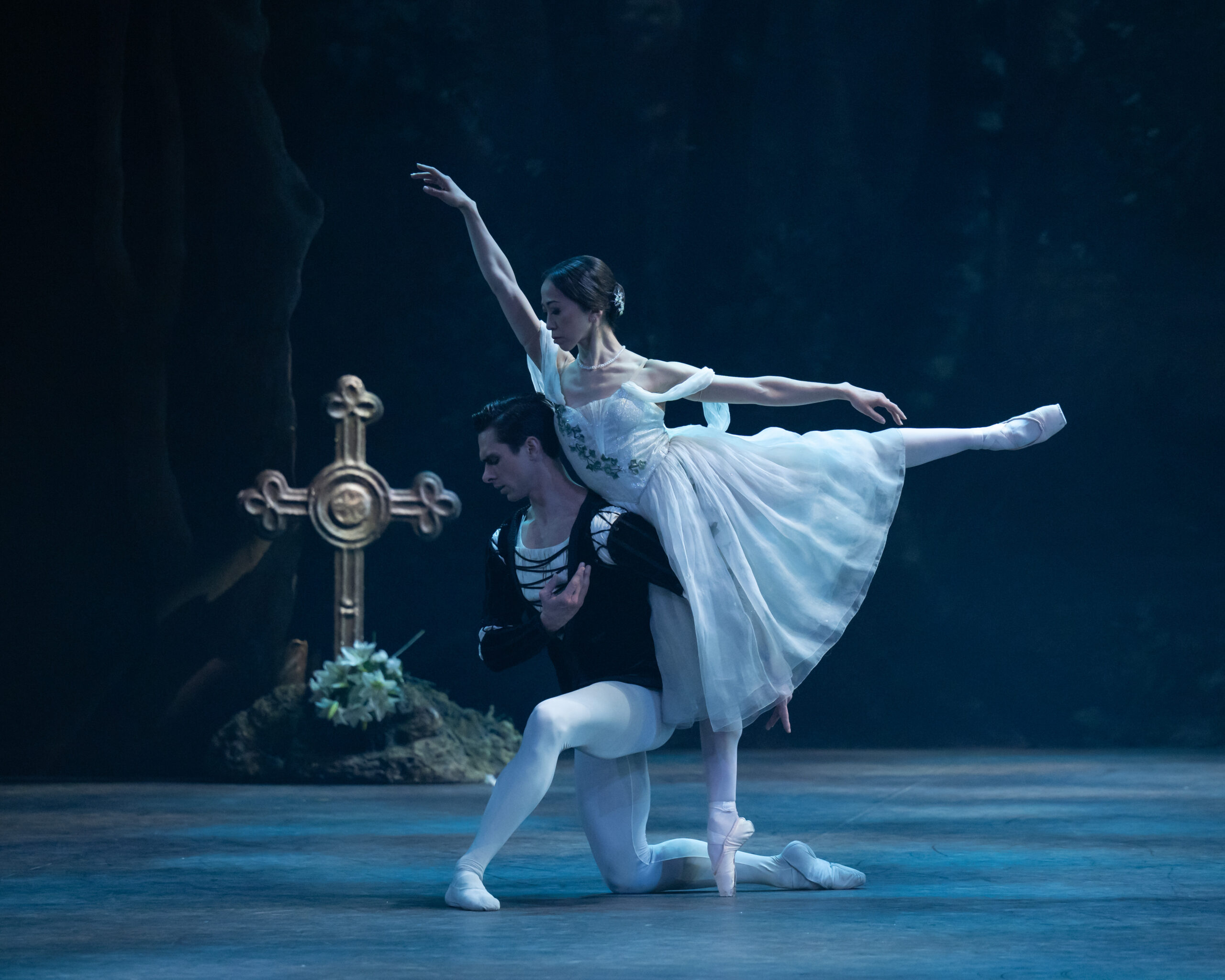 ENB Mary Skeaping Giselle Review 5* - Ballet Position