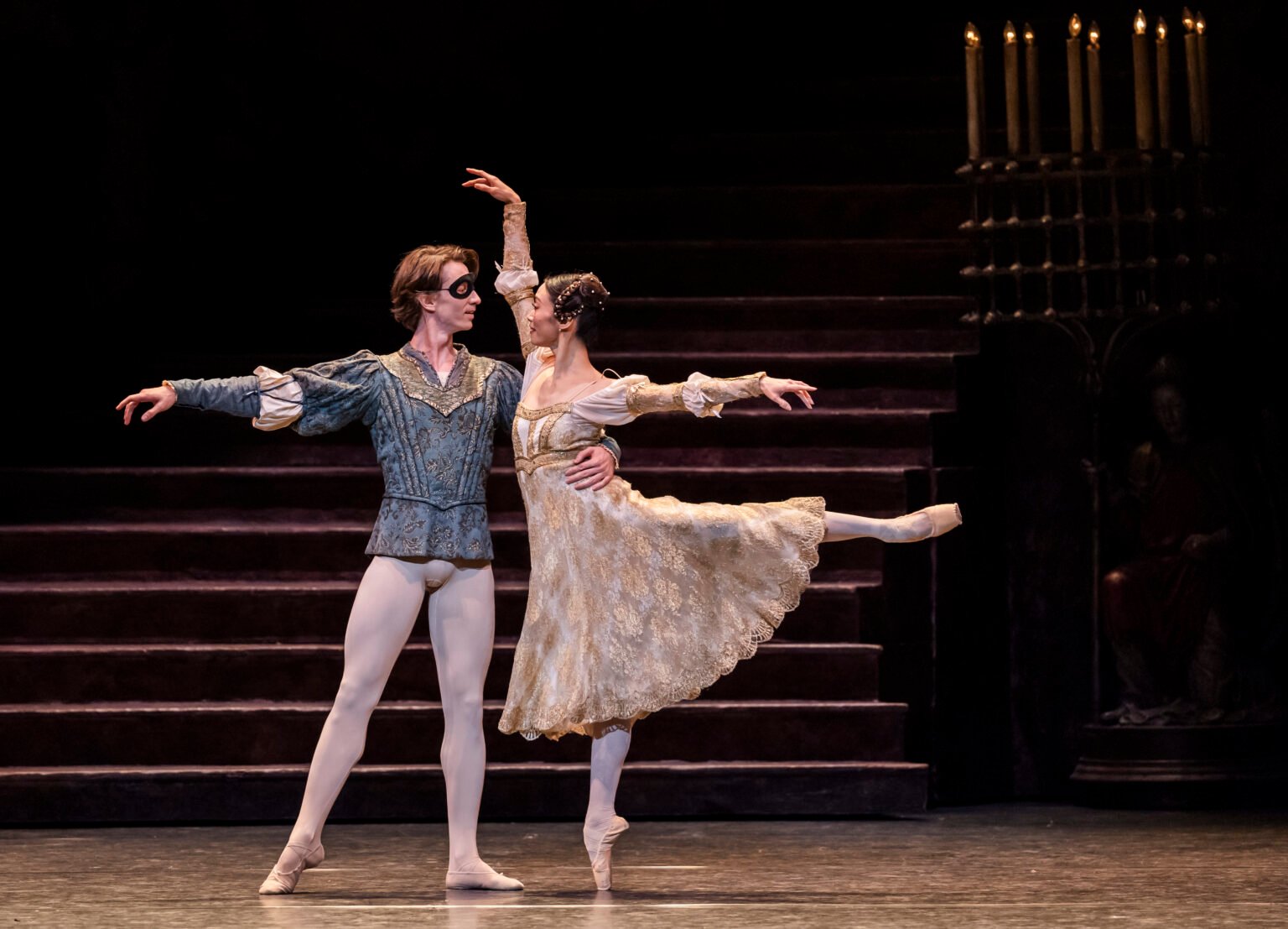 Romeo and Juliet, The Royal Ballet Review 5* - Ballet Position