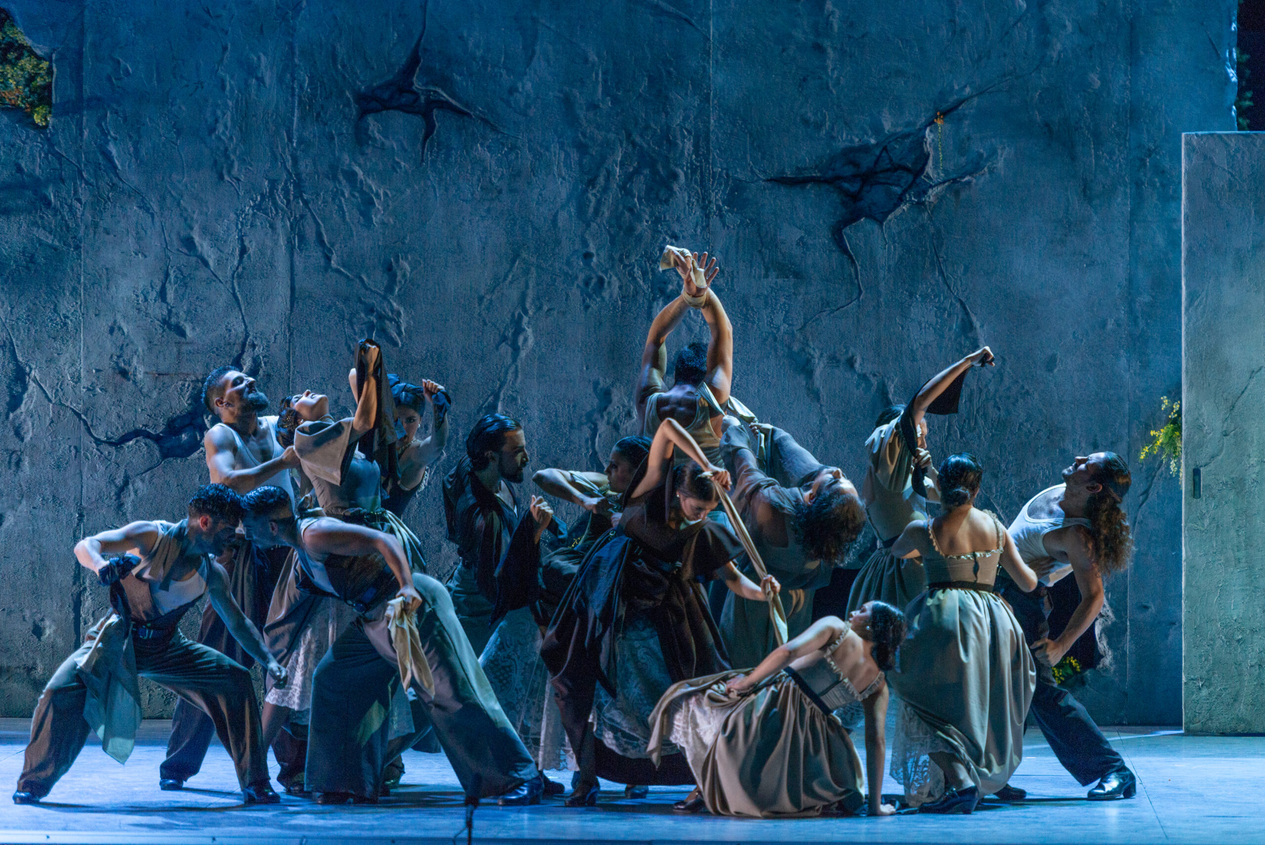 Ballet Flamenco de Andalucia, Pineda Review 4* - Ballet Position